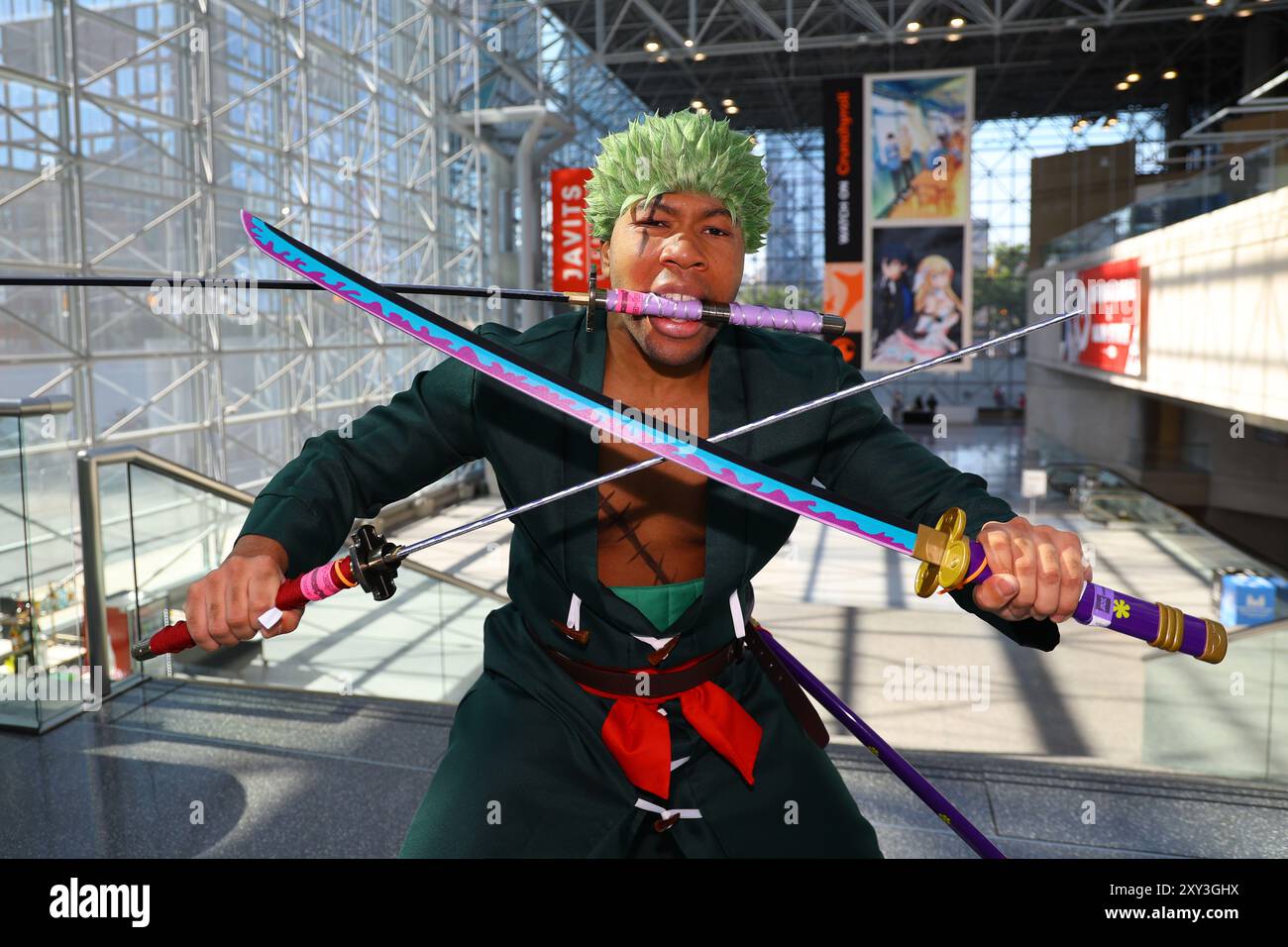 Roronoa Zoro Cosplay 10 Roronoa Zoro Cosplay Ideas | Roronoa Zoro,