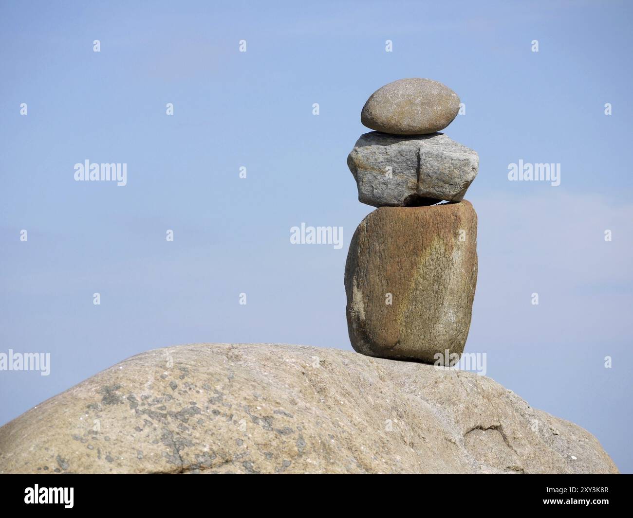 Balance sheet hi-res stock photography and images - Alamy