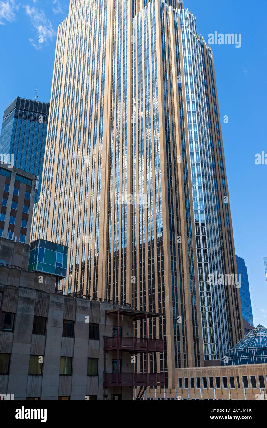 exterior of skyscraper and office buildings in downtown minneapolis ...