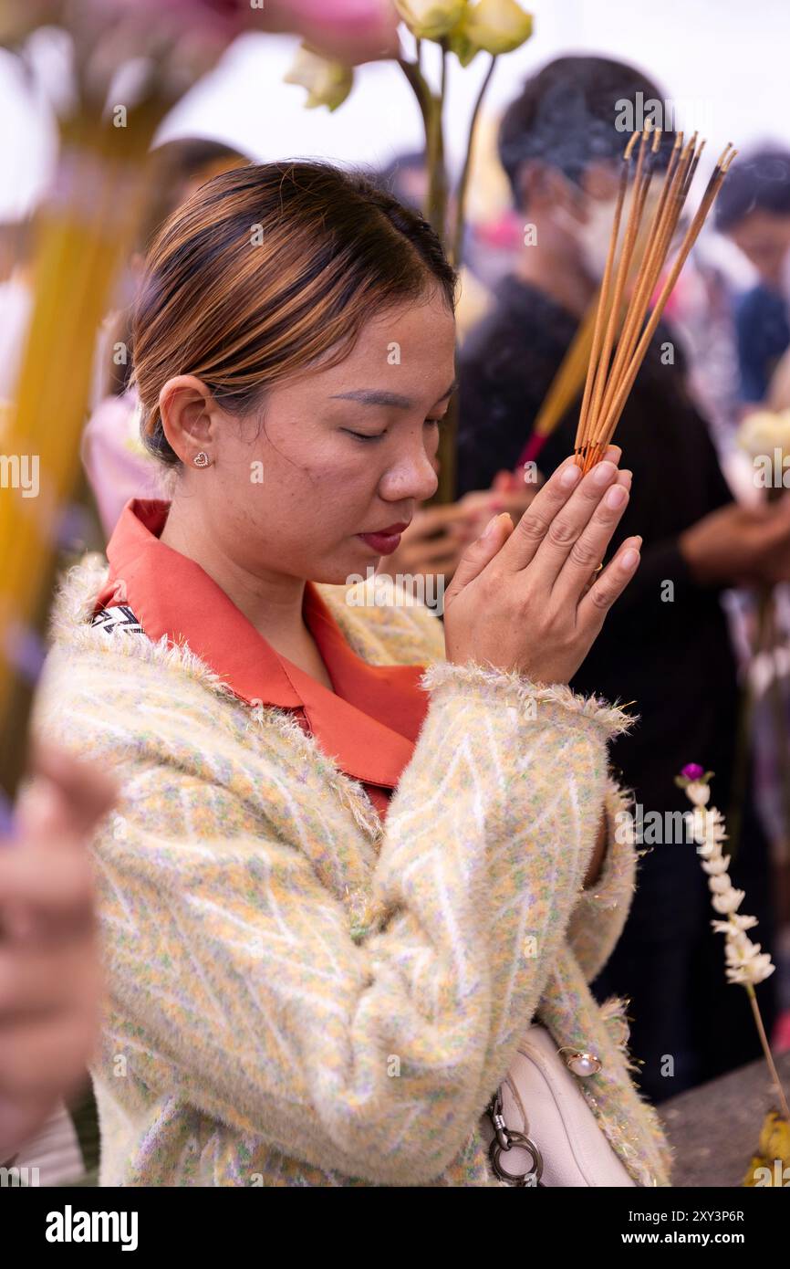 Visitors praying at Lok Ta Dombong Dek, Lok Ta Krohom Ko and Lokta ...