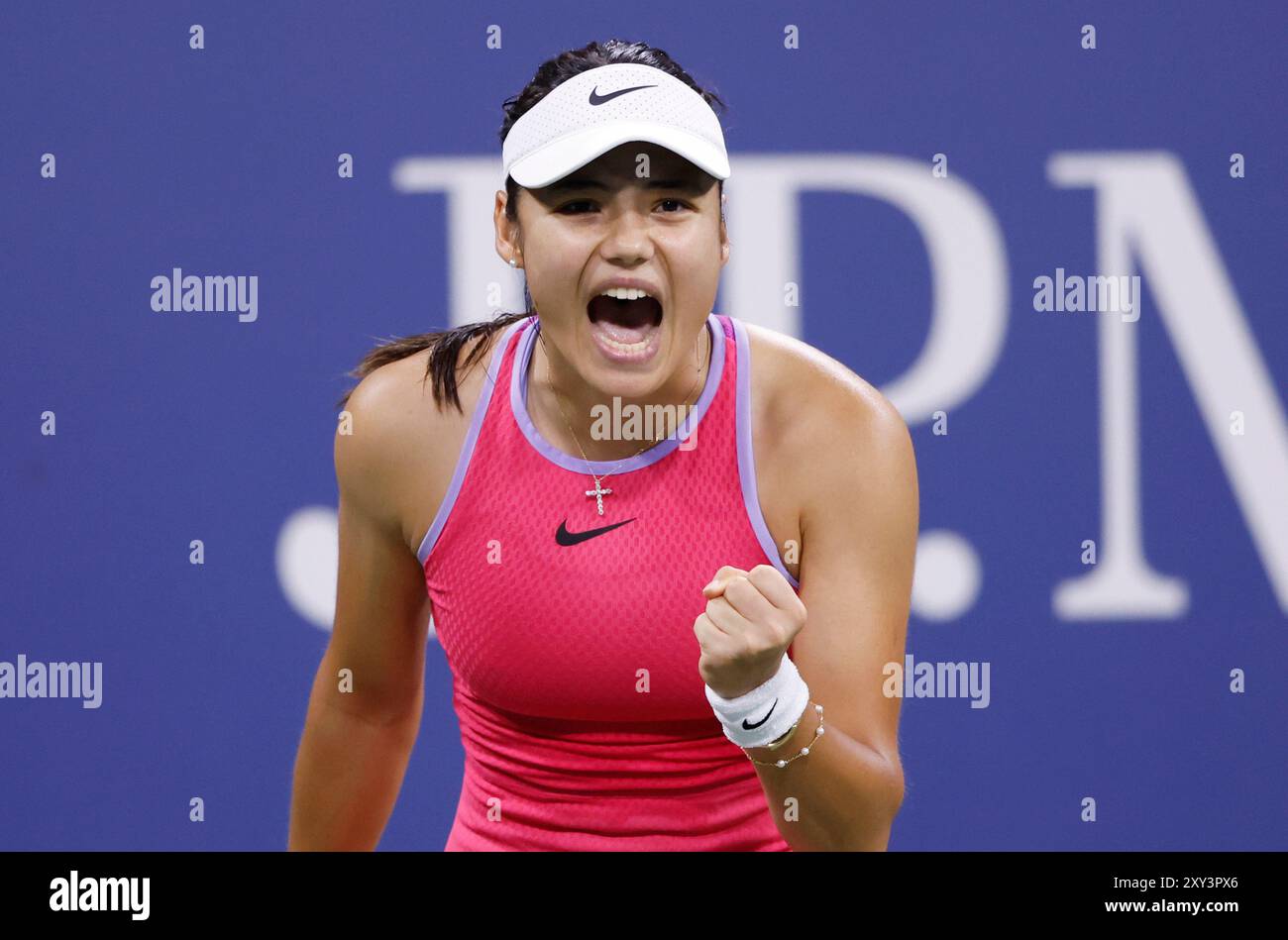 Emma raducanu us open 2024 hi-res stock photography and images - Alamy