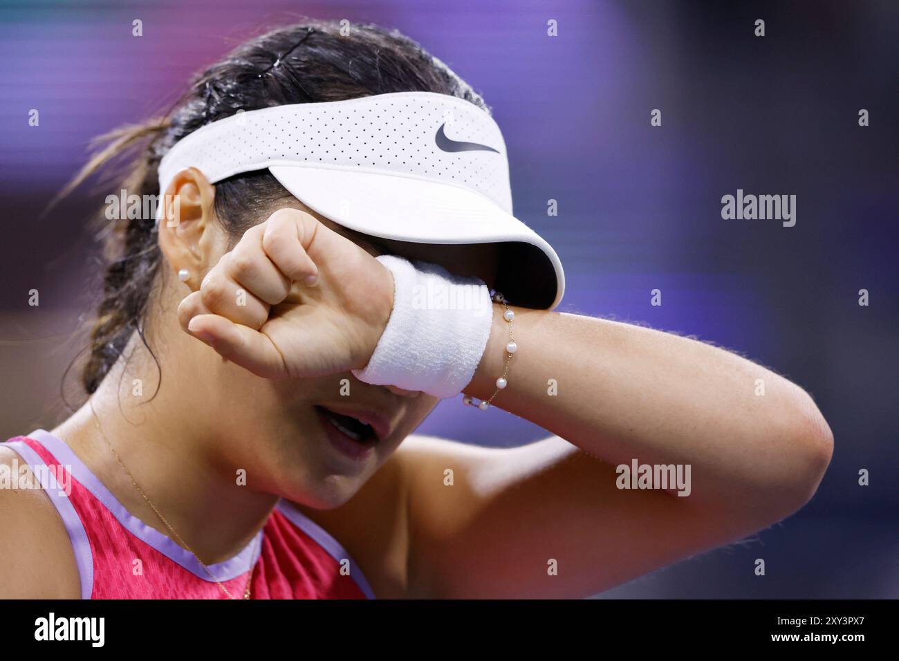 Emma raducanu us open 2024 hi-res stock photography and images - Alamy