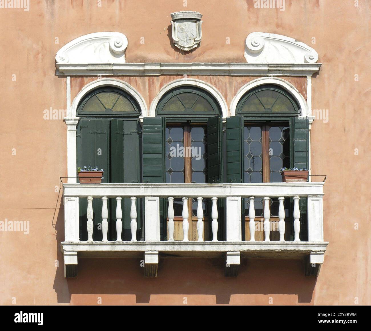 Stuccoed balcony in Venice Stock Photo - Alamy