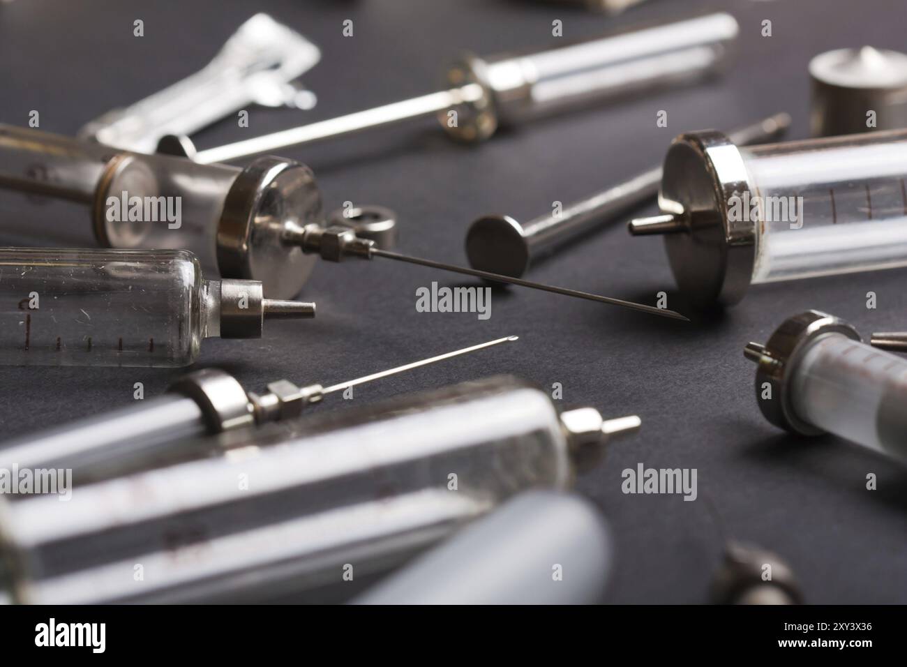 Medicine vaccination injecting reusable syringe Stock Photo - Alamy