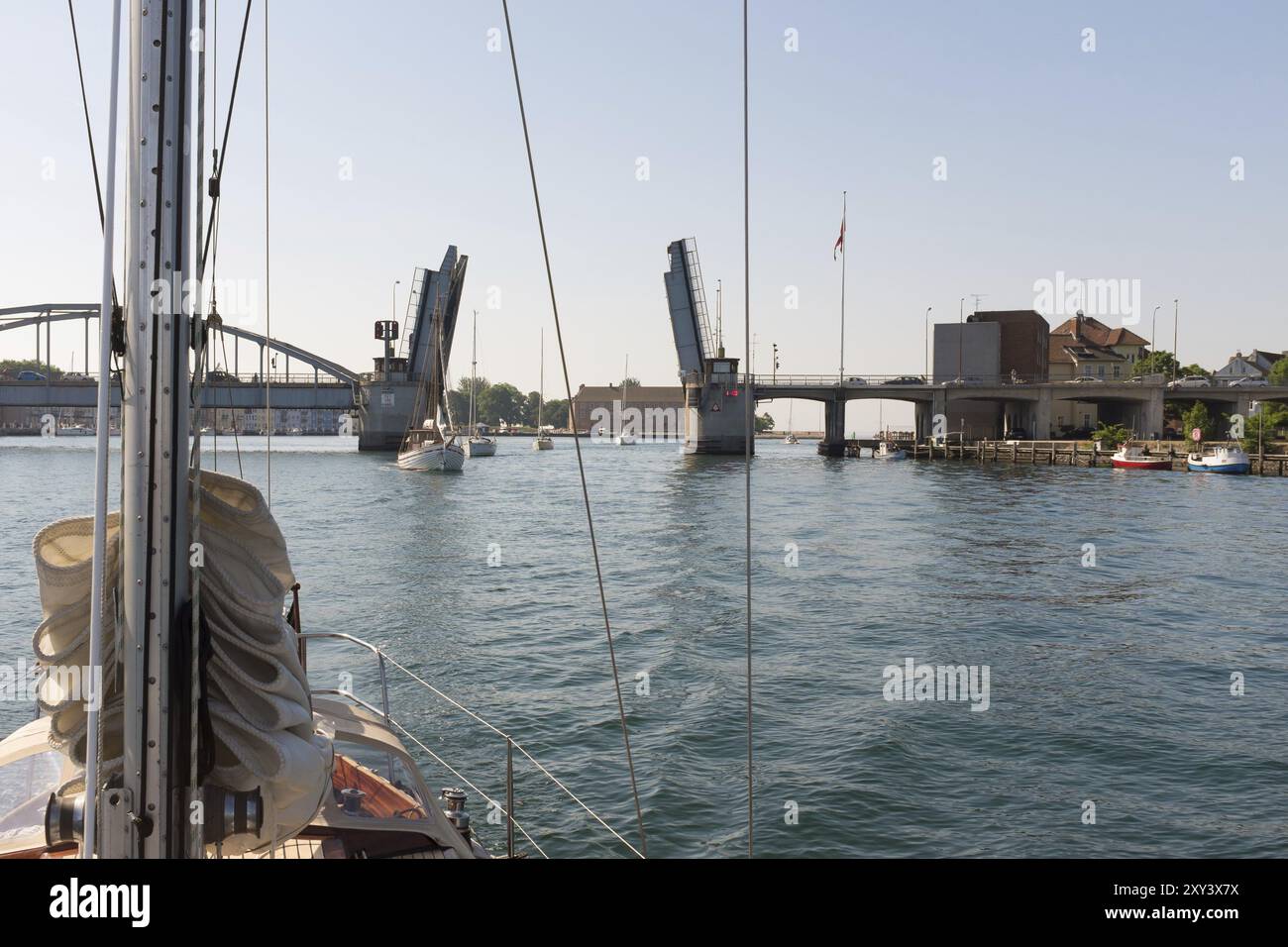 Flap and sail hi-res stock photography and images - Alamy