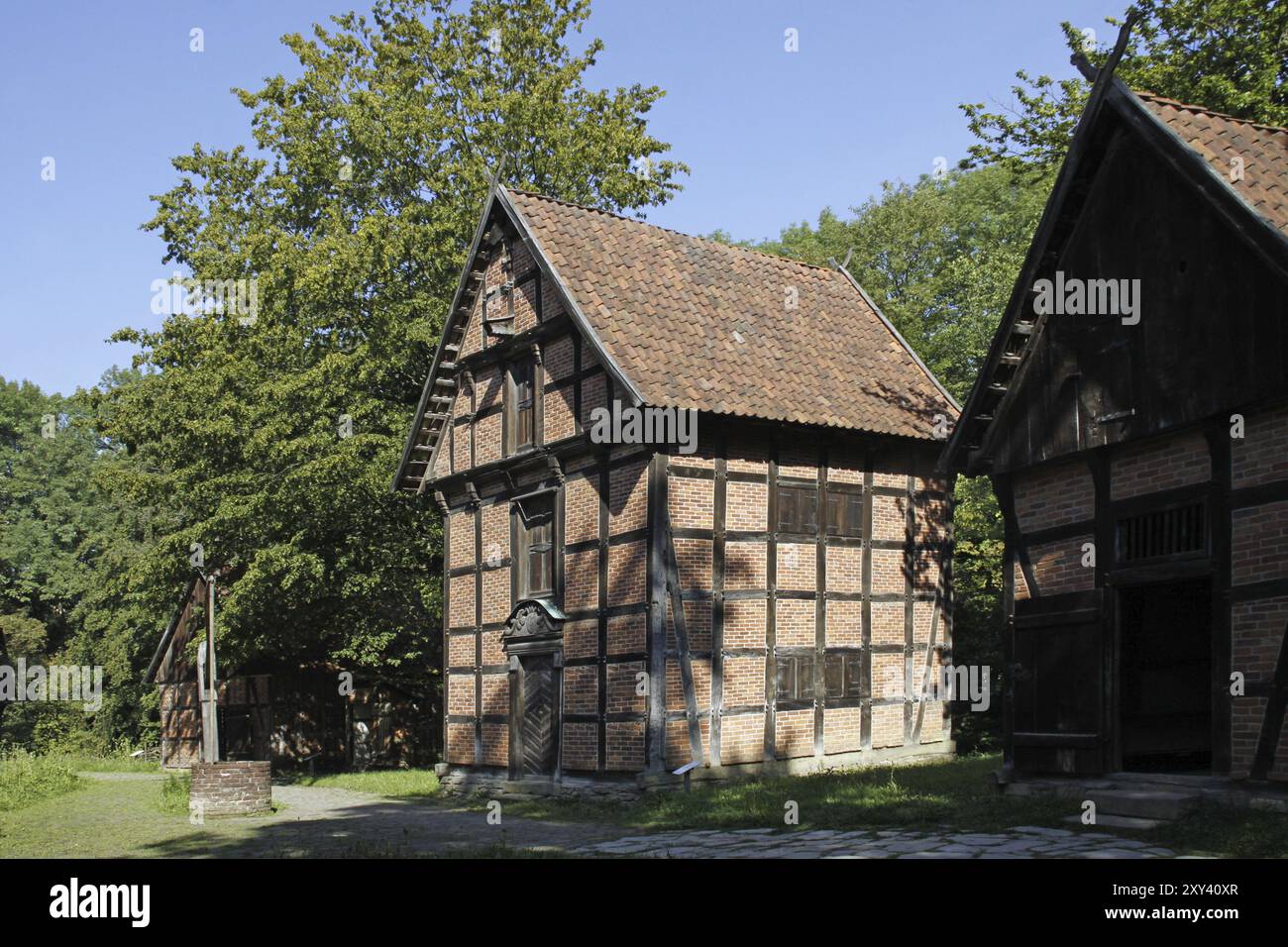 Architecture barn half timber hi-res stock photography and images - Alamy