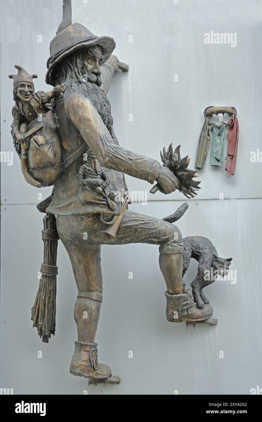 Sculpture The forgotten fool, fool's fountain, Swabian-Alemannic ...