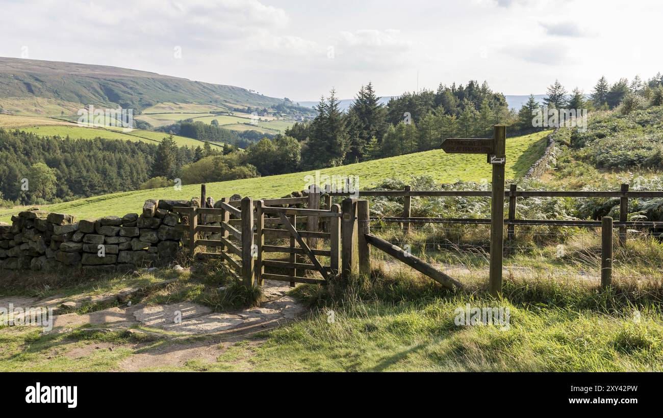 Cleveland Way between Clay Bank and Wainstones, North Yorkshire ...