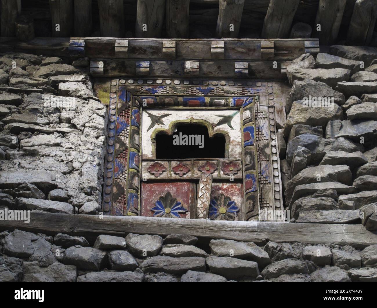 Manang carving hi-res stock photography and images - Alamy