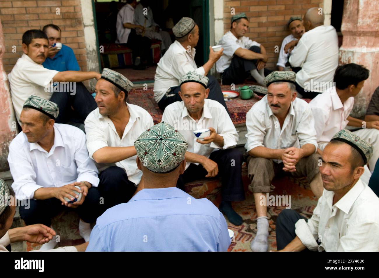 Uyghur men socializing hi-res stock photography and images - Alamy