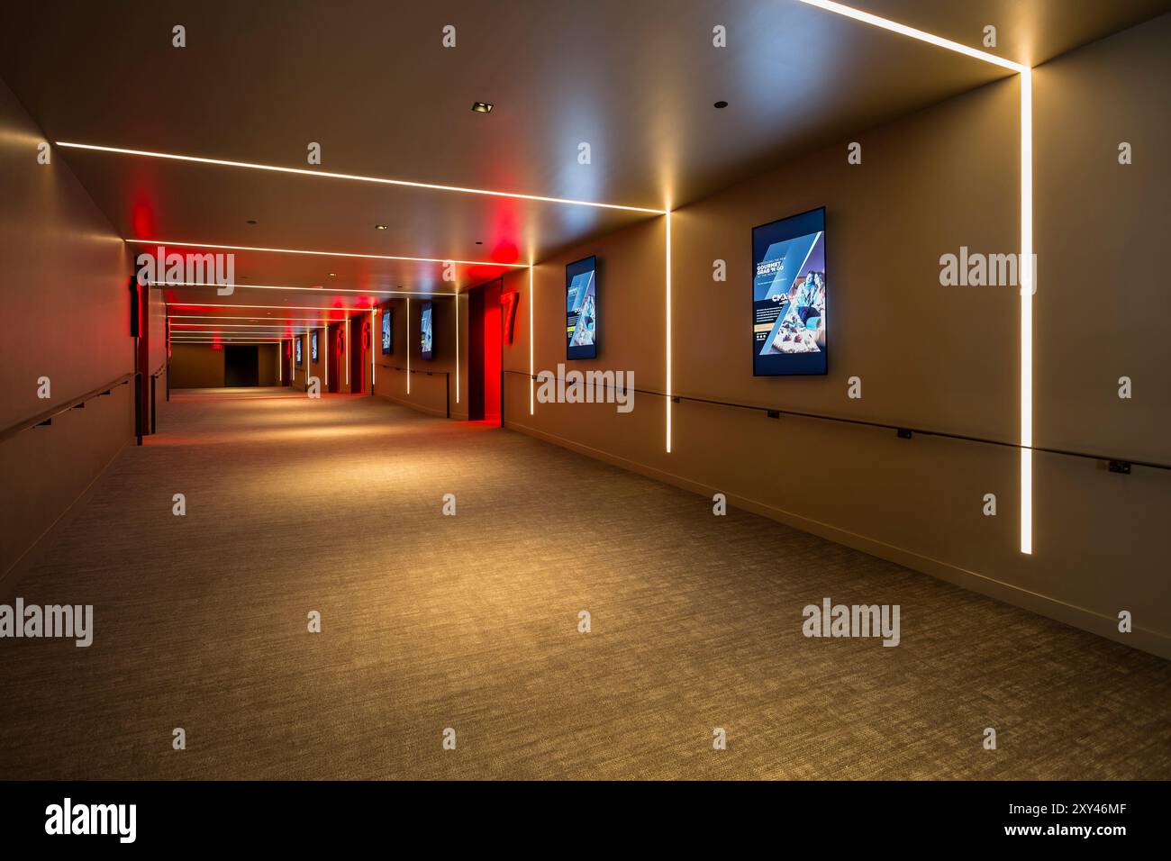 Corridor in movie hi-res stock photography and images - Alamy