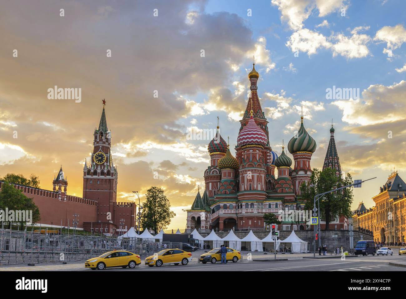 Moscow red square empty hi-res stock photography and images - Alamy