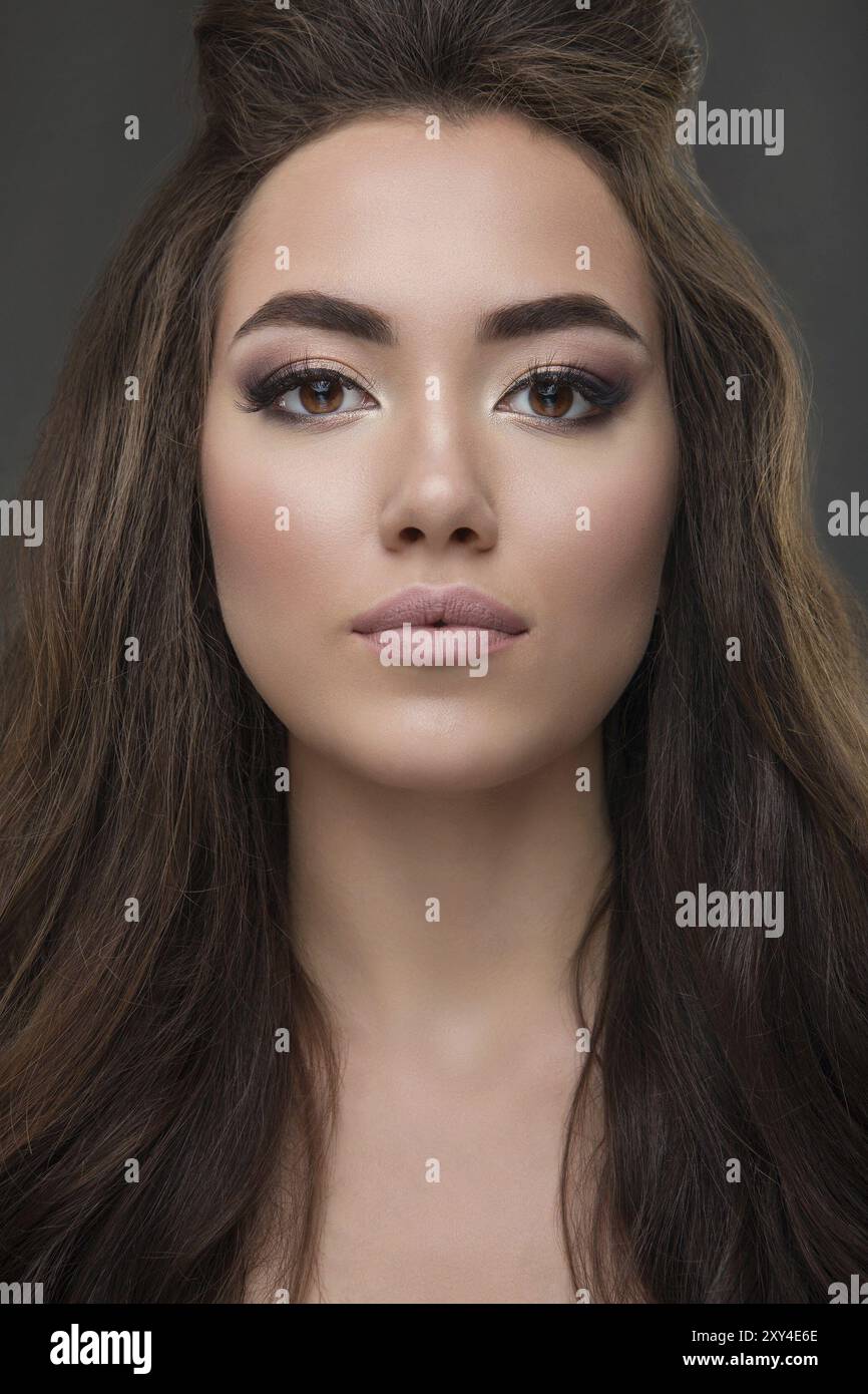 Portrait amazing looking young woman hi-res stock photography and ...