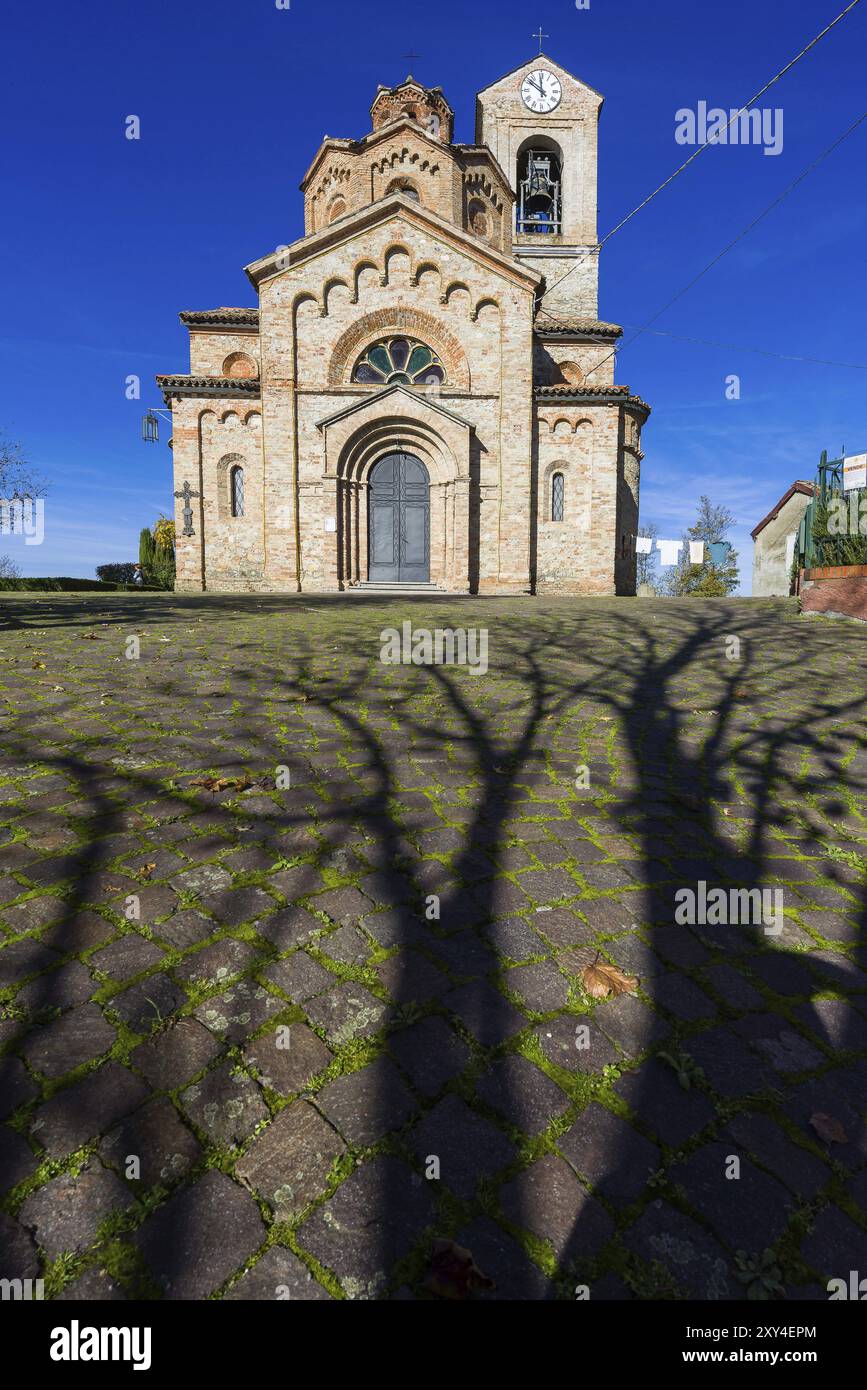Church san martino piedmont hi-res stock photography and images - Alamy