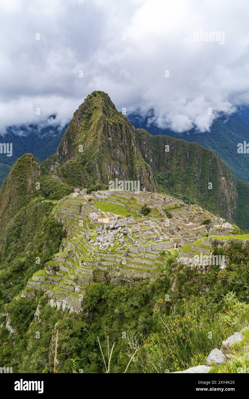 Peru group tour machu picchu hi-res stock photography and images - Alamy