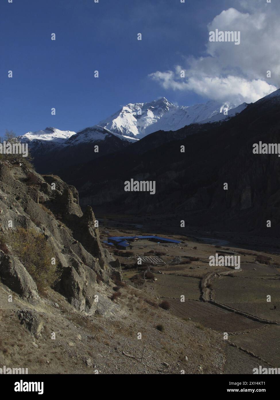 Manang town hi-res stock photography and images - Alamy