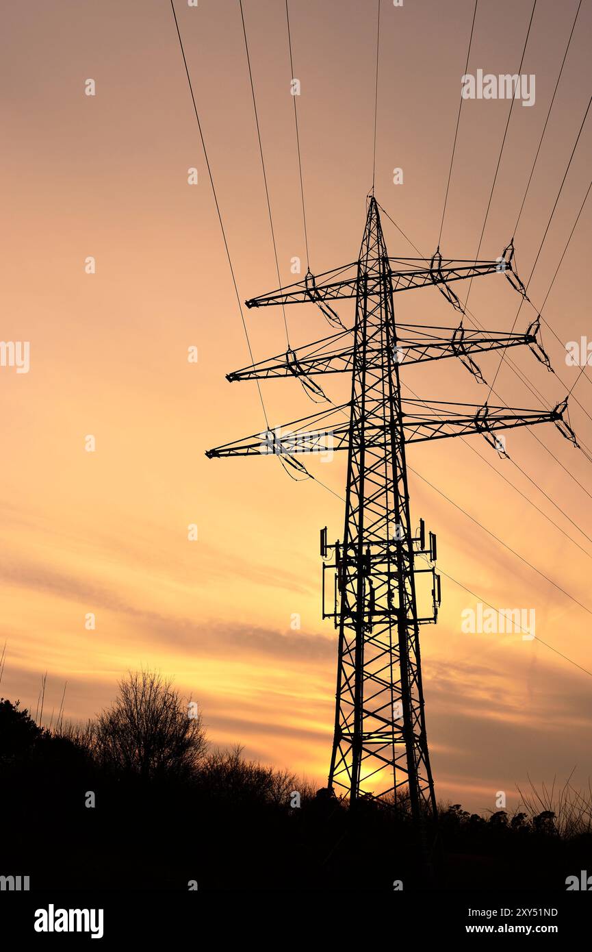 Transmission line tower Stock Photo - Alamy