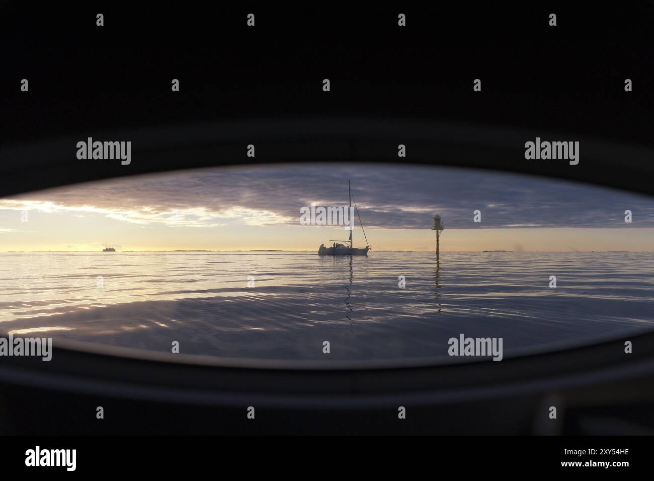 Open sea view from sailboat hi-res stock photography and images - Alamy