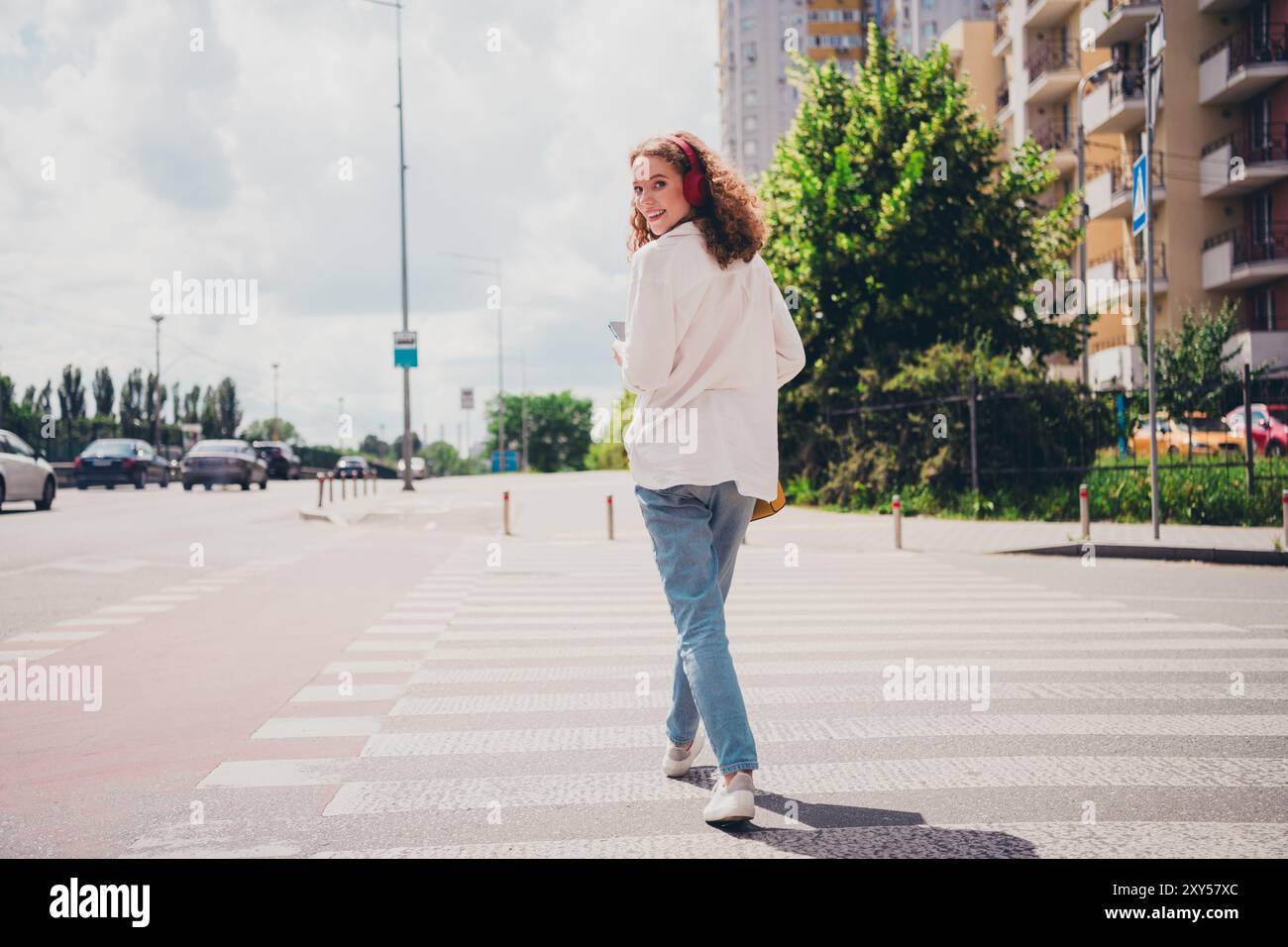 Full size photo of excited dreamy lady back turn around cross road wear ...