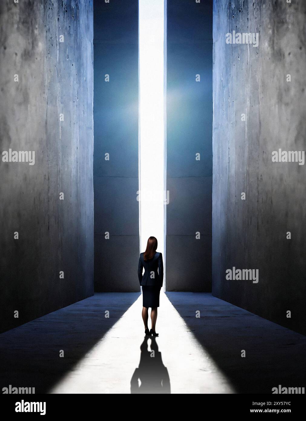 Narrow opening between two hi-res stock photography and images - Alamy