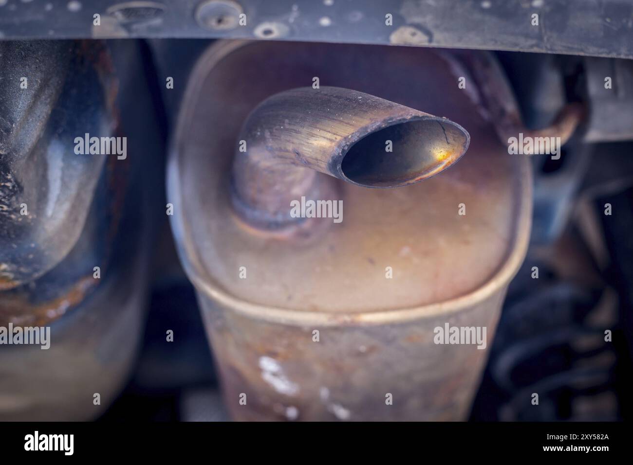 Old car exhaust hi-res stock photography and images - Alamy