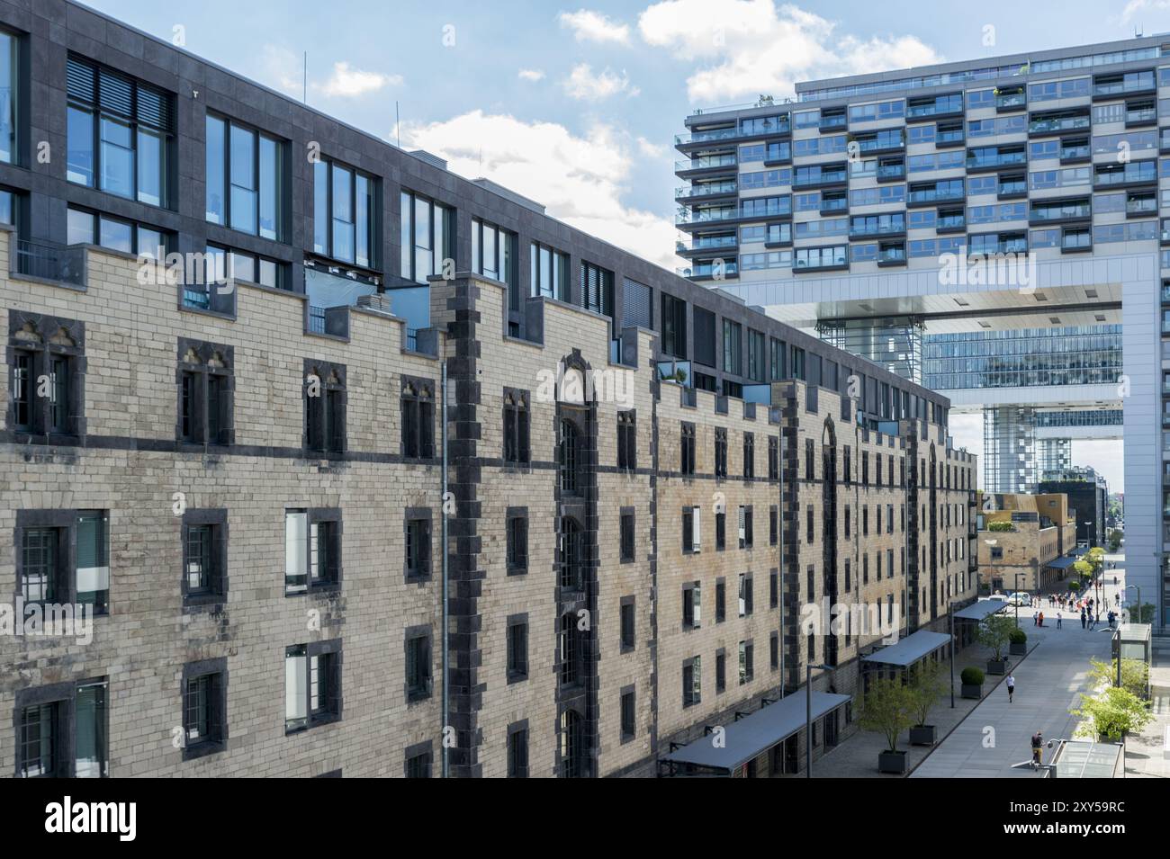 Modern residential buildings in the customs harbour Stock Photo - Alamy