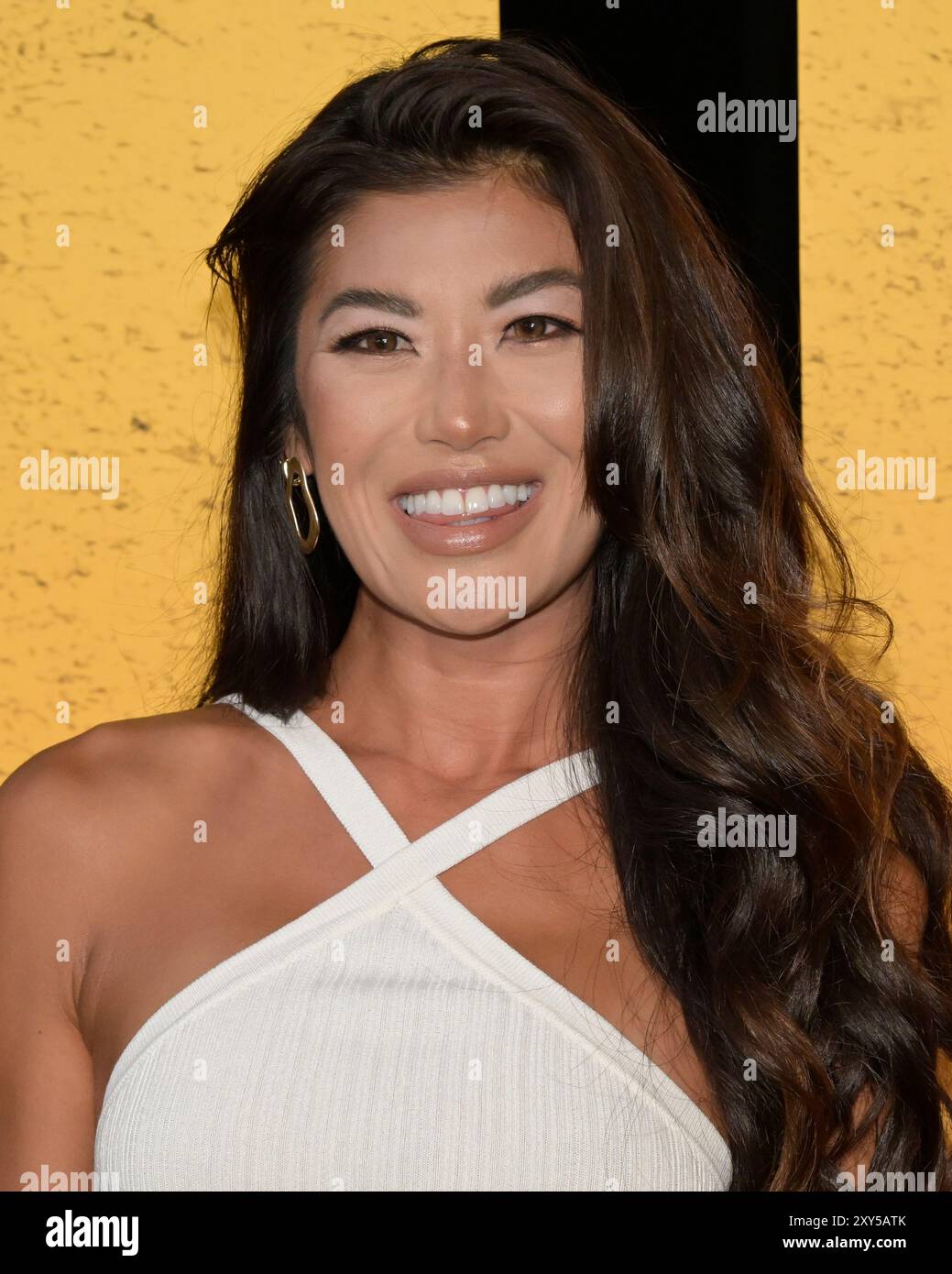 Los Angeles, California - Jennifer Lee. 1992 World Premiere at Regal LA ...