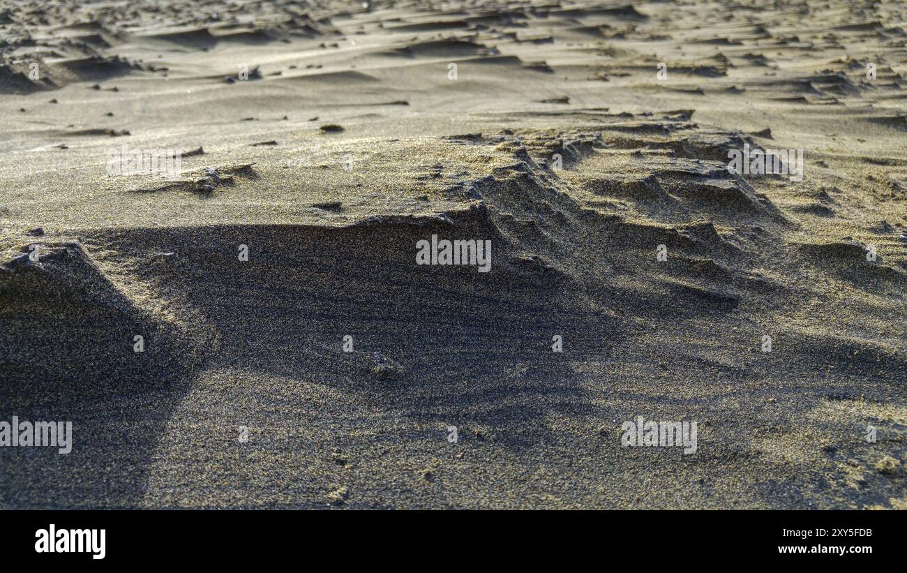 Dune landscape in strong winds hi-res stock photography and images - Alamy