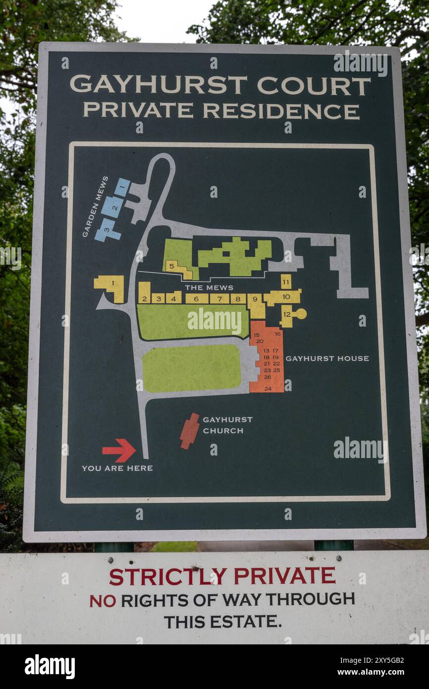 Converted manor house hi-res stock photography and images - Alamy