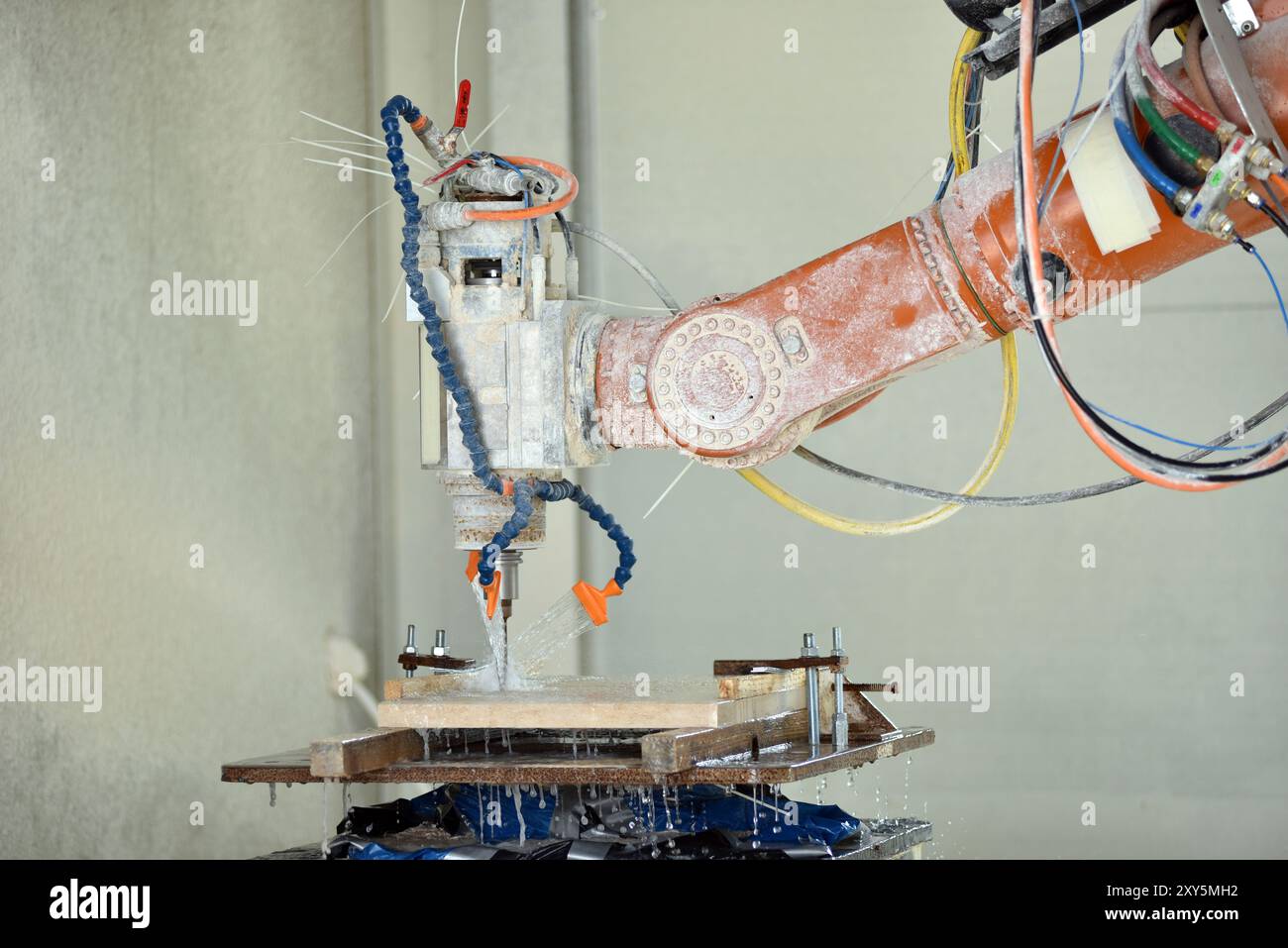 Robotic stone milling machine Stock Photo - Alamy