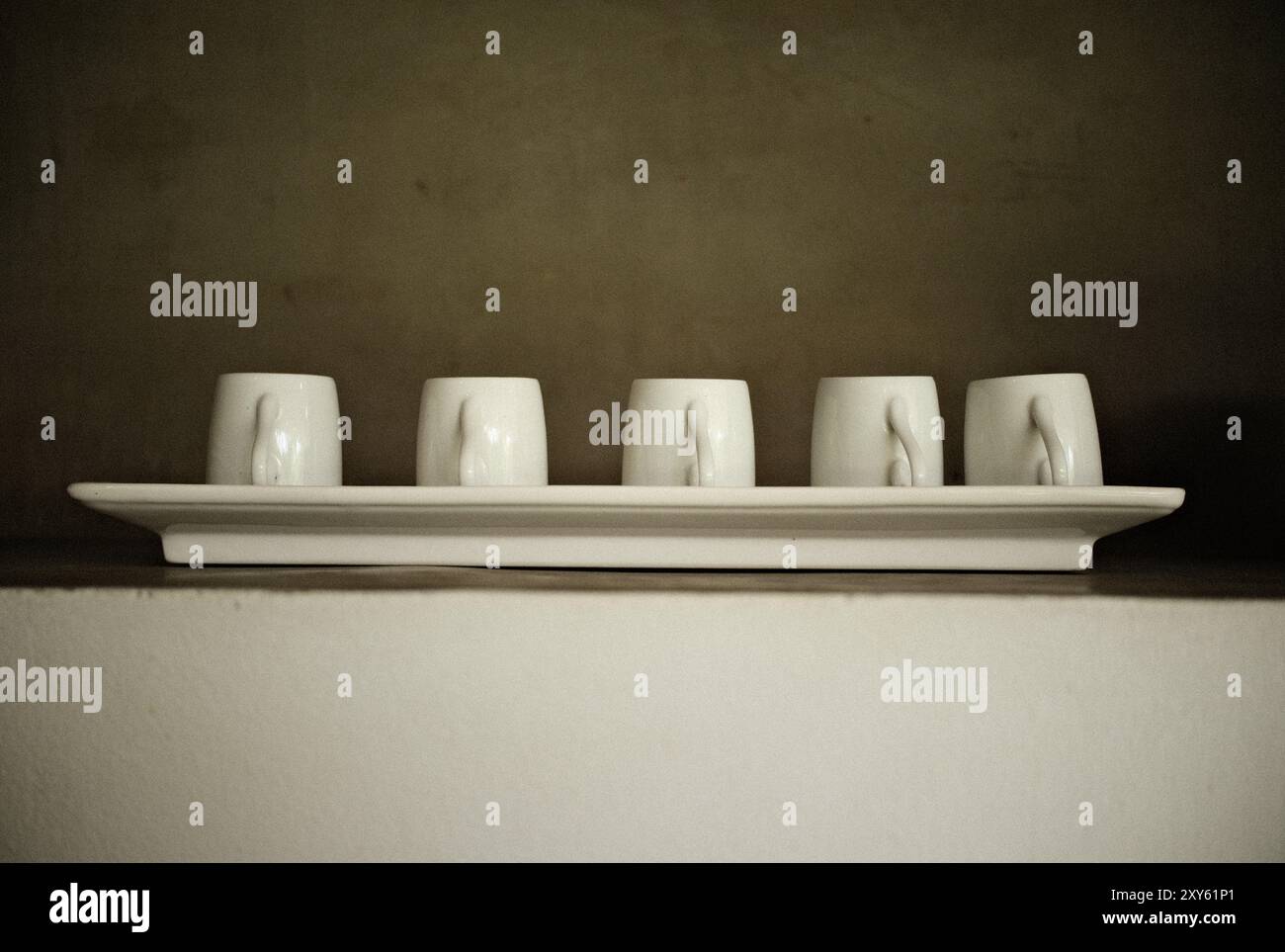 Modern white ceramic cup set for drinking tea or coffee Stock Photo - Alamy