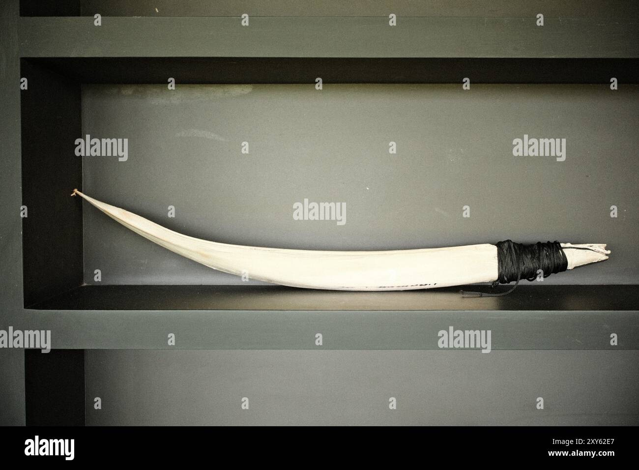 Faux ivory hi-res stock photography and images - Alamy