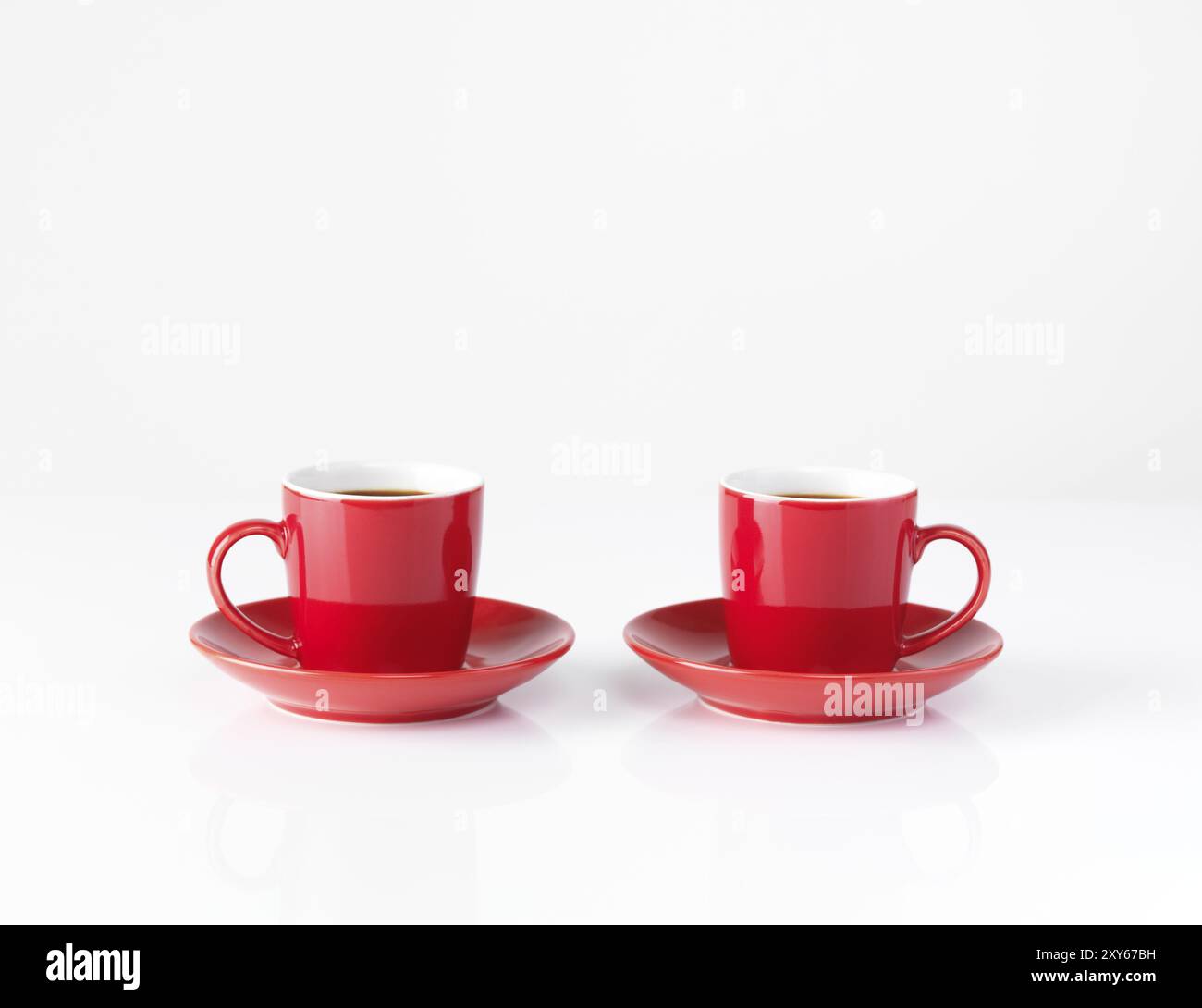 Two tiny espresso cups coffee hi-res stock photography and images - Alamy