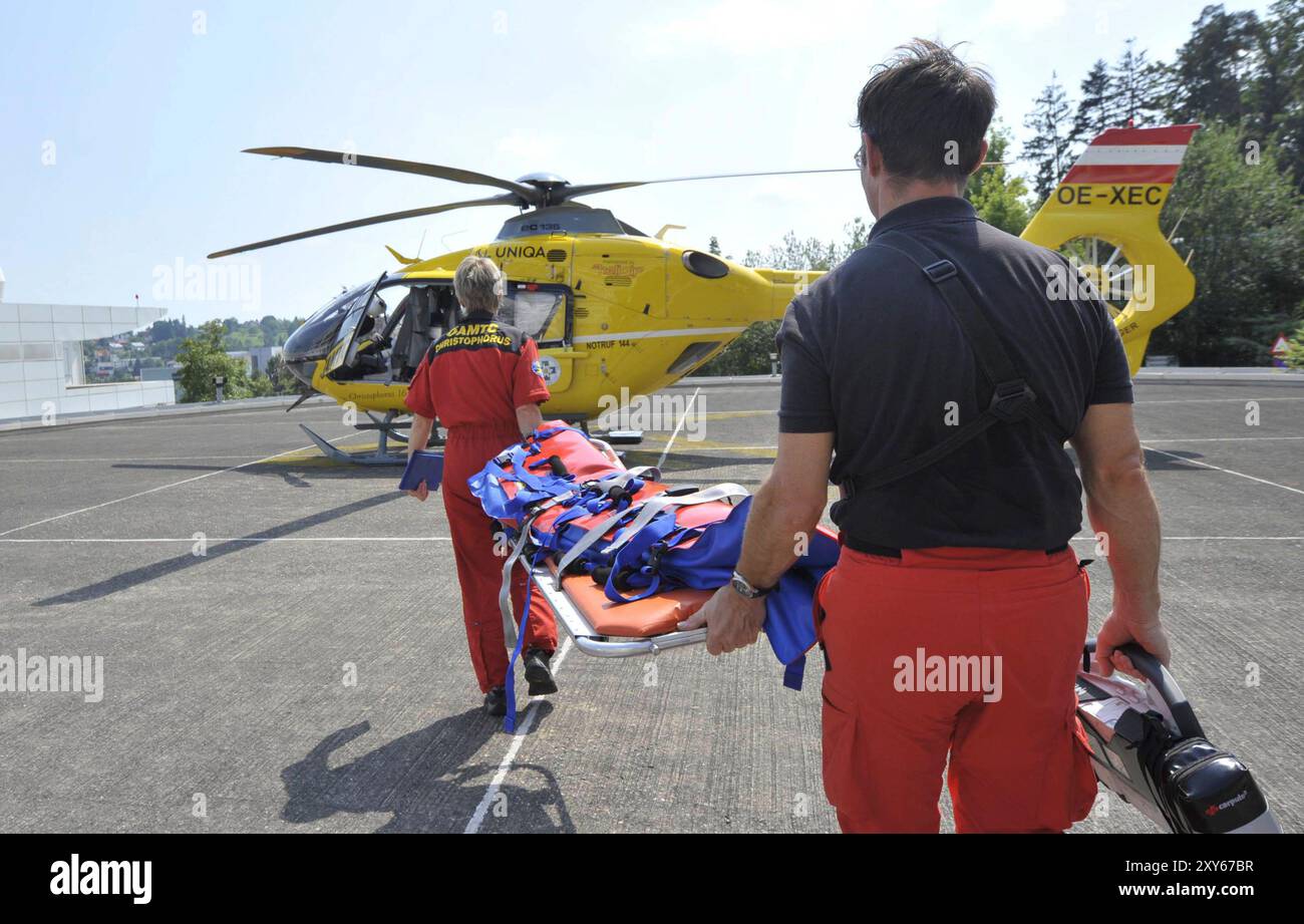 air rescue service air helicopter saving lives of people air rescue ...