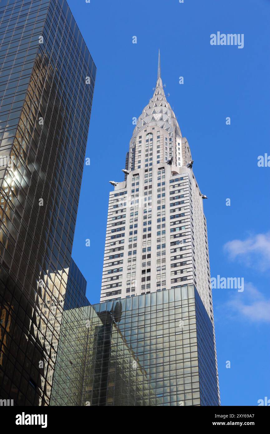 NEW YORK, USA - JULY 3, 2013: Chrysler Building in New York. Famous Art ...