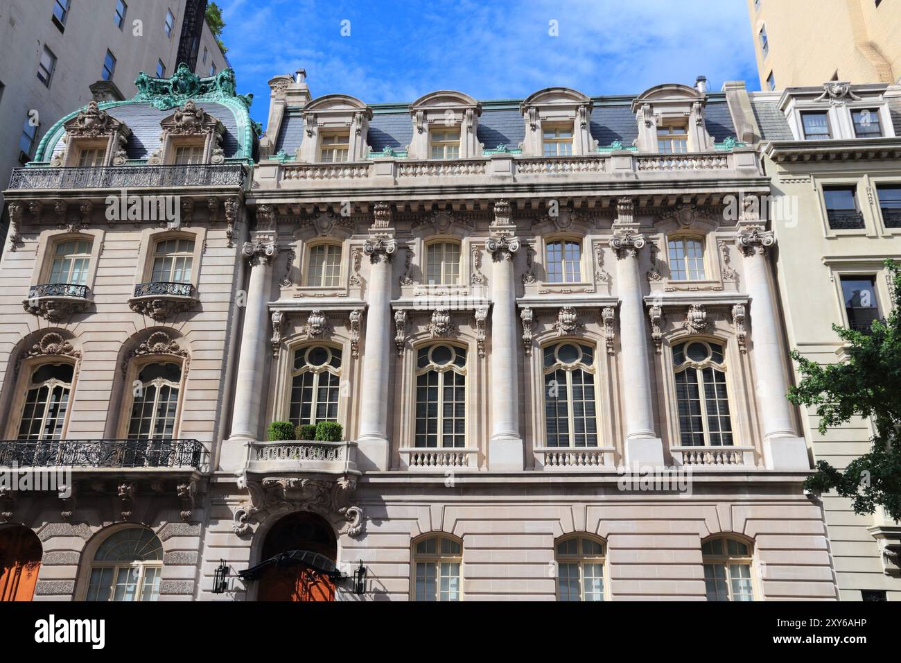 New york city designated landmarks in manhattan hi-res stock ...