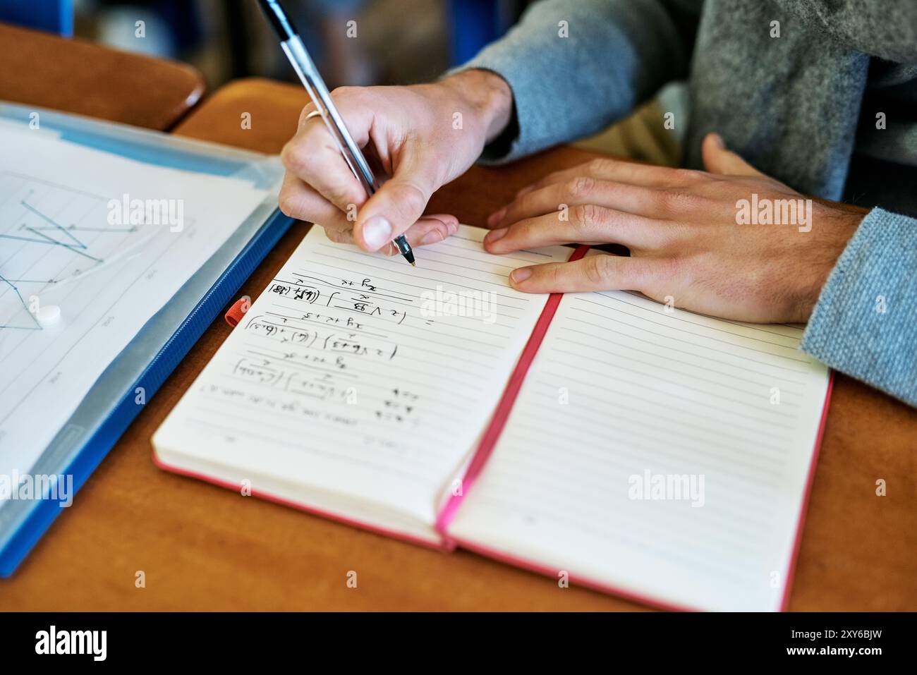 Calculus book hi-res stock photography and images - Alamy