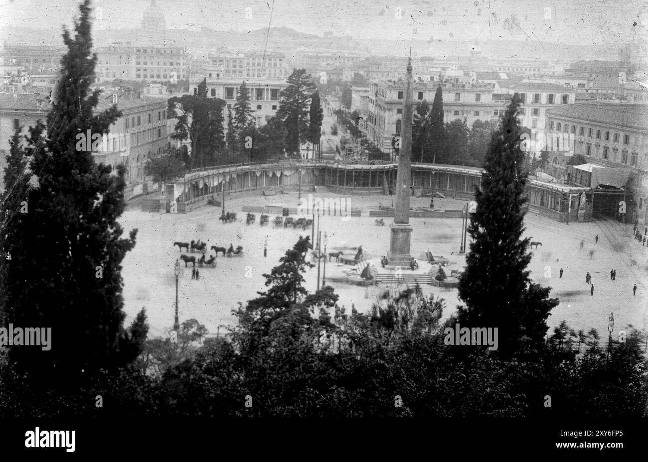 Rome 1920s hi-res stock photography and images - Alamy