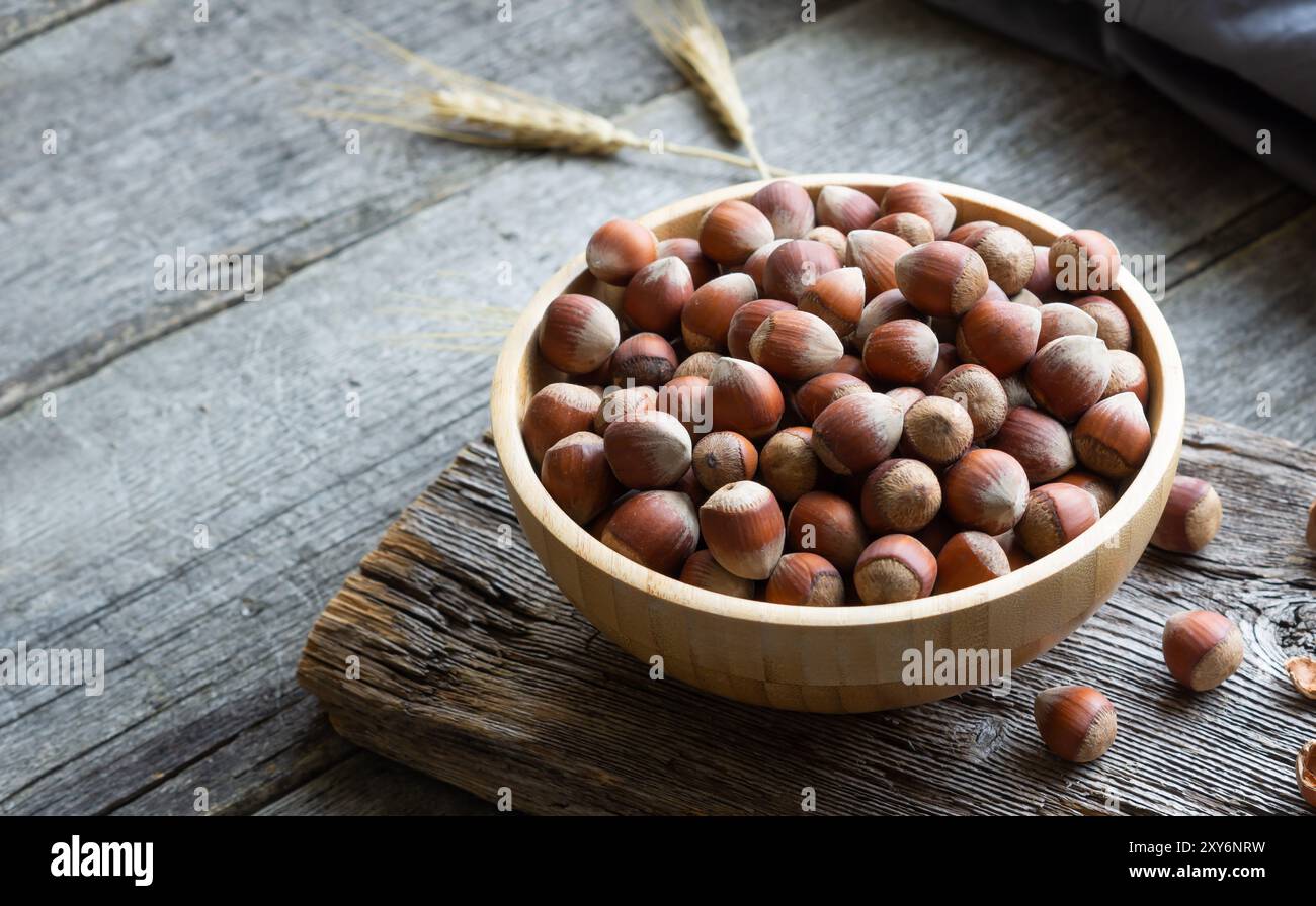 Wallpaper hazelnuts hi-res stock photography and images - Alamy
