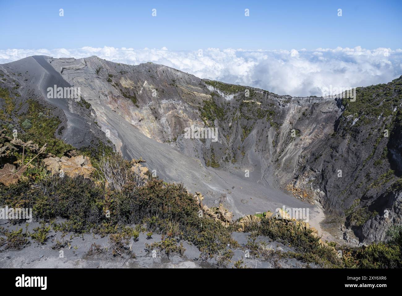 Irazu Volcano, Irazu Volcano National Park, Parque Nacional Volcan ...