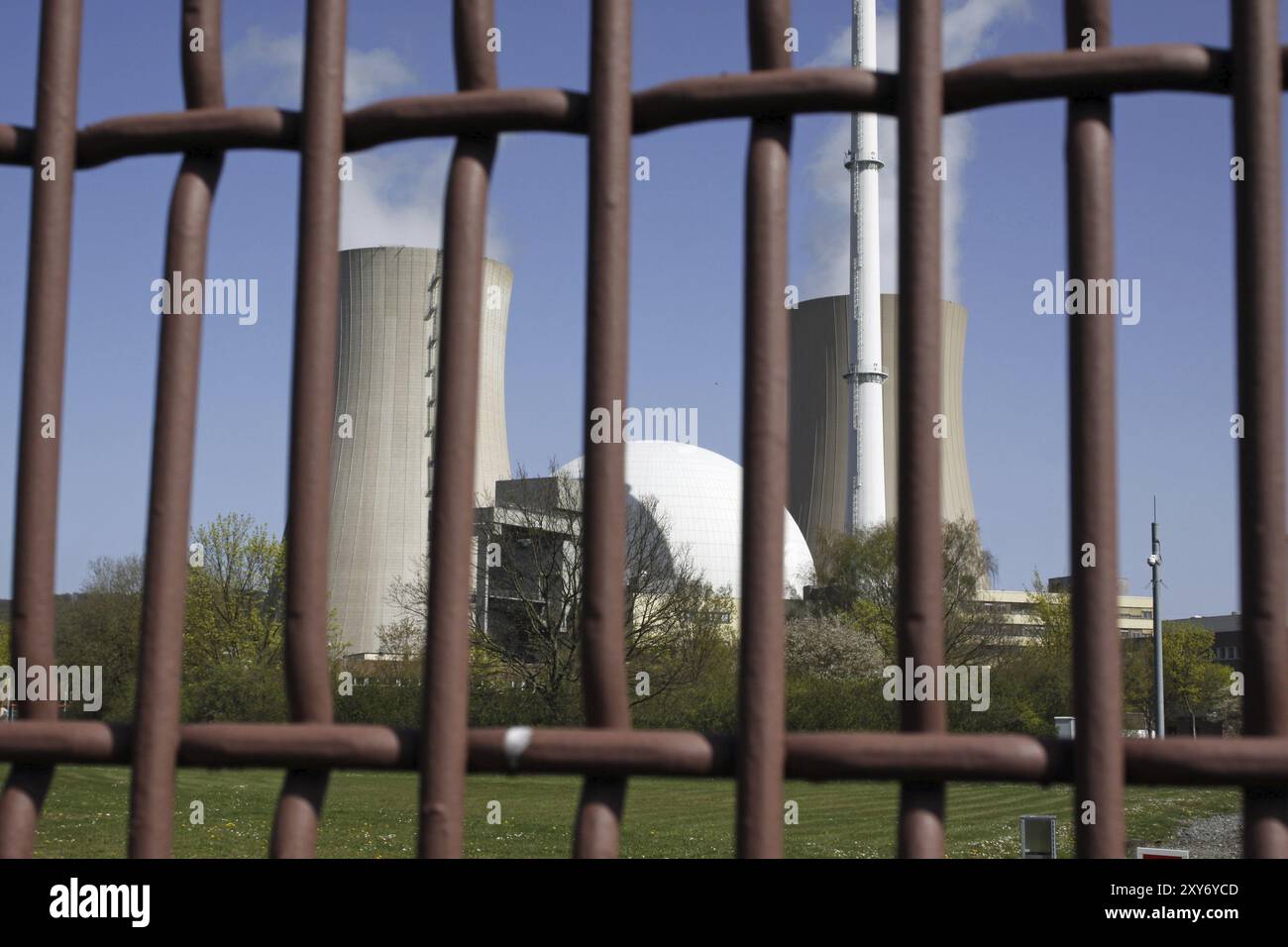 Grohnde nuclear power plant Stock Photo - Alamy