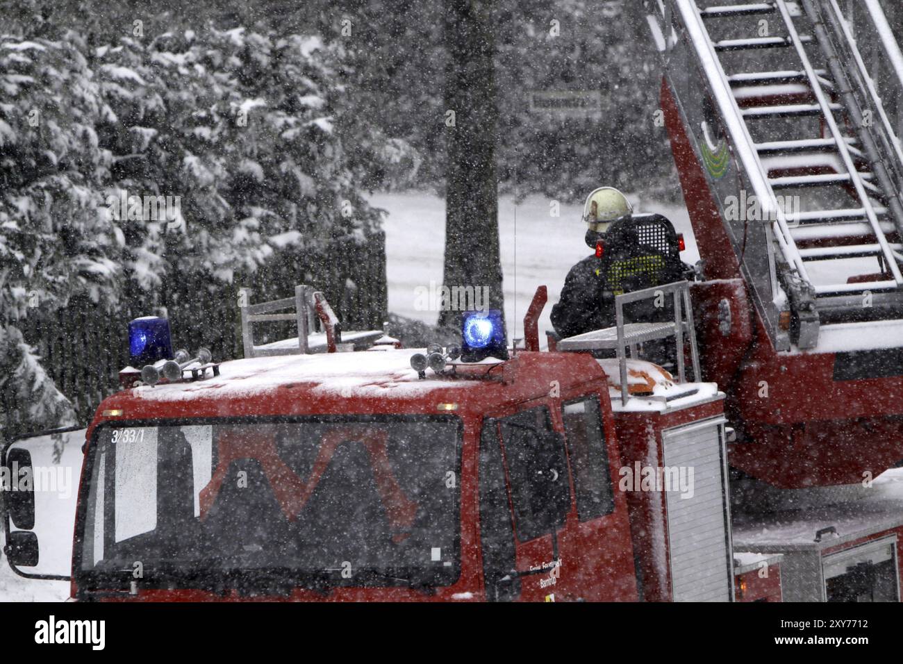 Fire brigade operation in heavy snow Stock Photo - Alamy