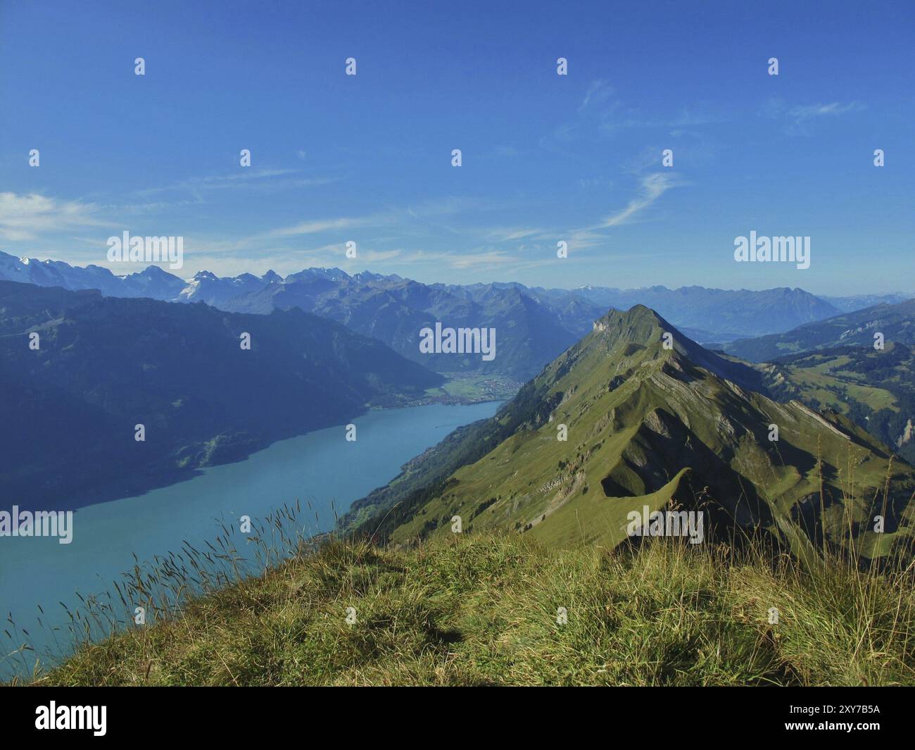 Lake brienzersee hi-res stock photography and images - Alamy