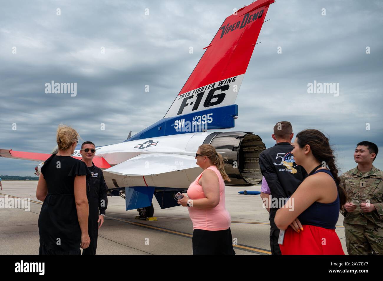 U.S. Air Force F-16 Viper Demonstration Team members speak to Wright ...