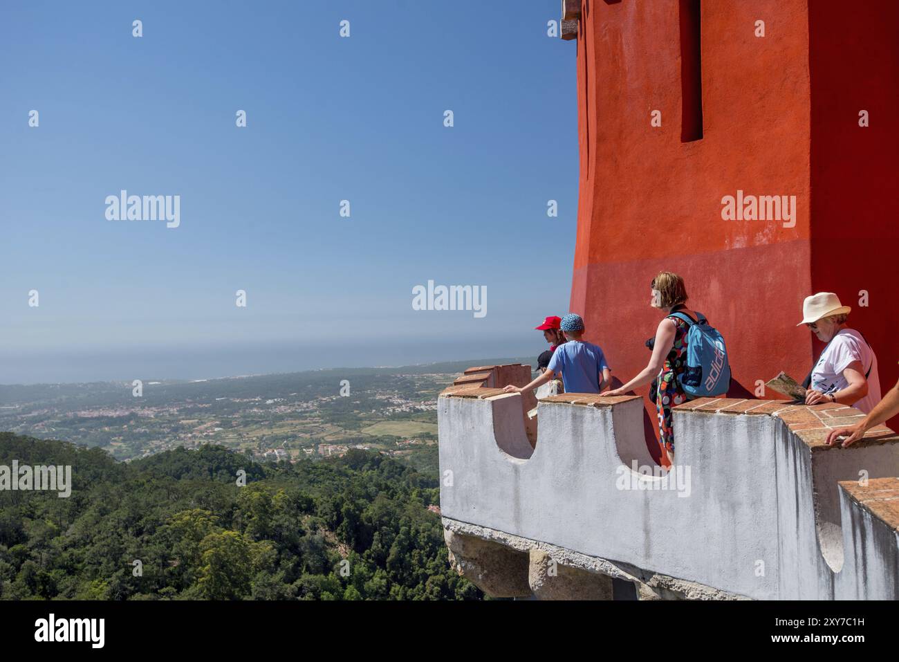 Parque e palacio nacional da pena hi-res stock photography and images ...