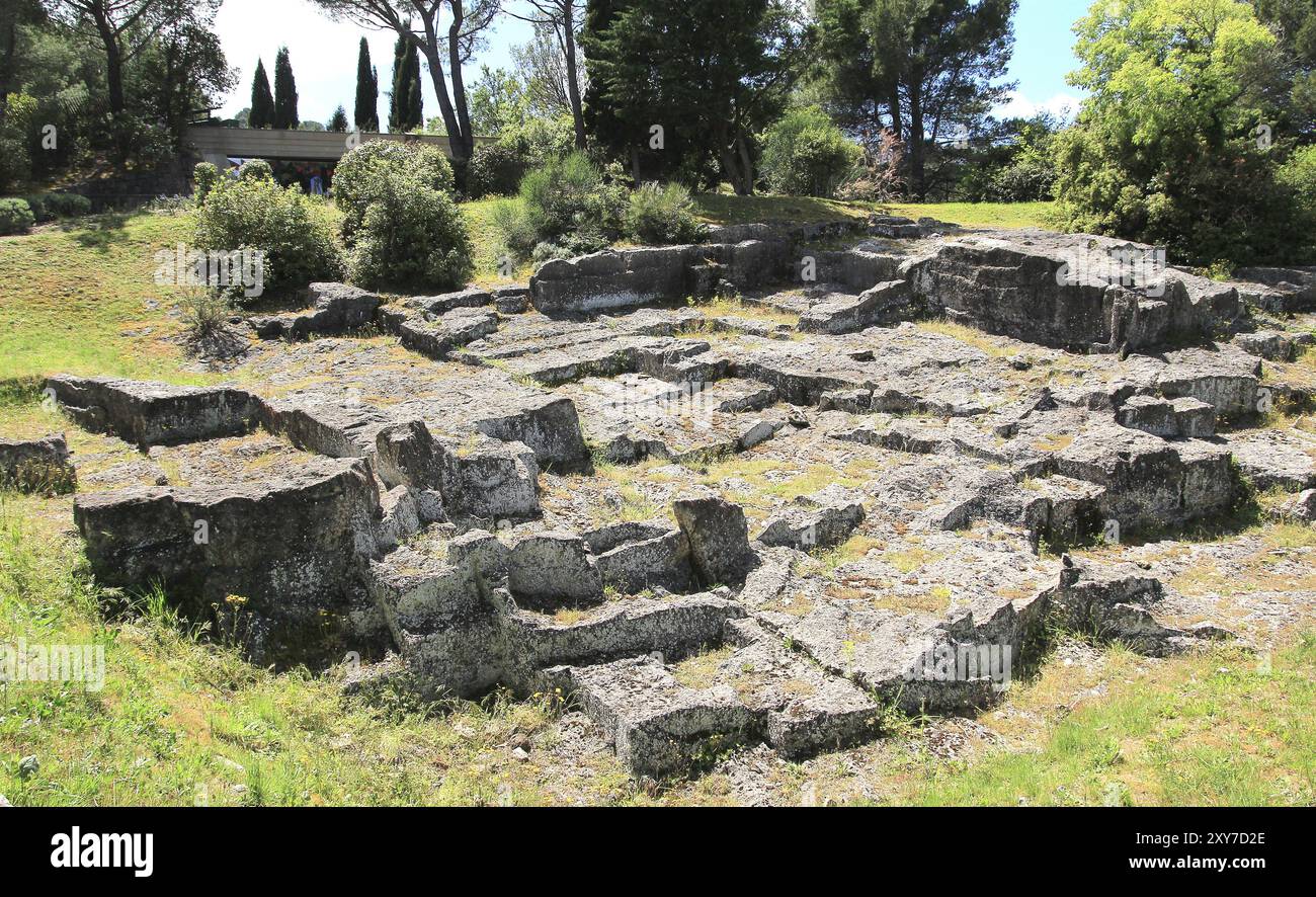 Quarry, excavation site, Glanum Stock Photo - Alamy
