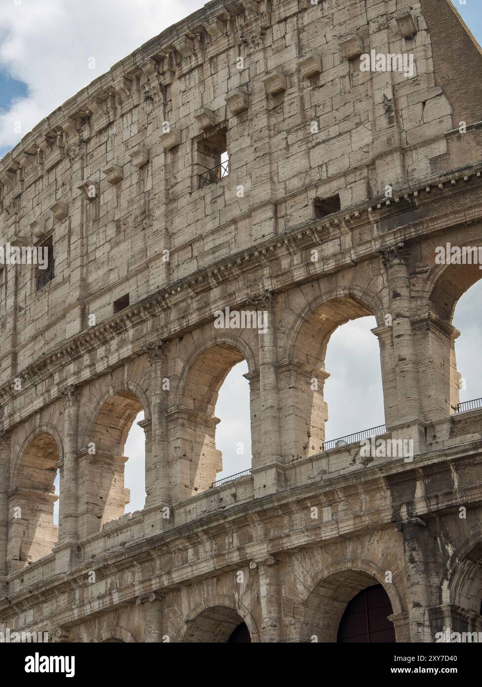 Colosseum remarkable structure hi-res stock photography and images - Alamy