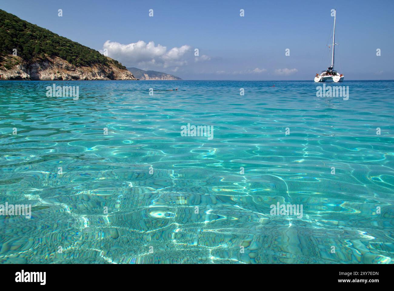 Barca di mare della grecia hi-res stock photography and images - Alamy