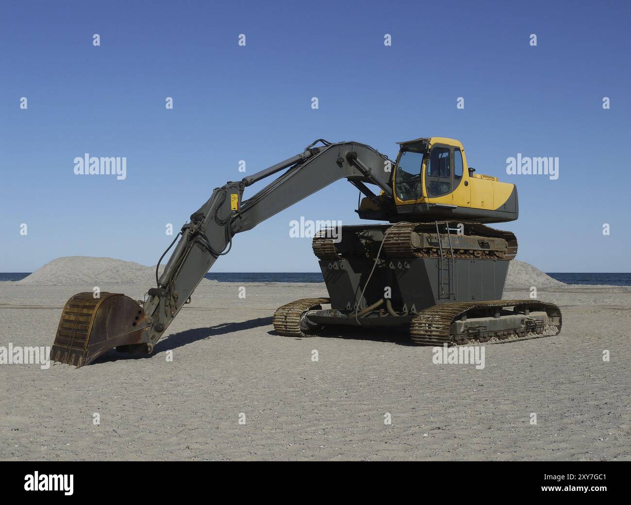 Environmental friendly excavator hi-res stock photography and images ...