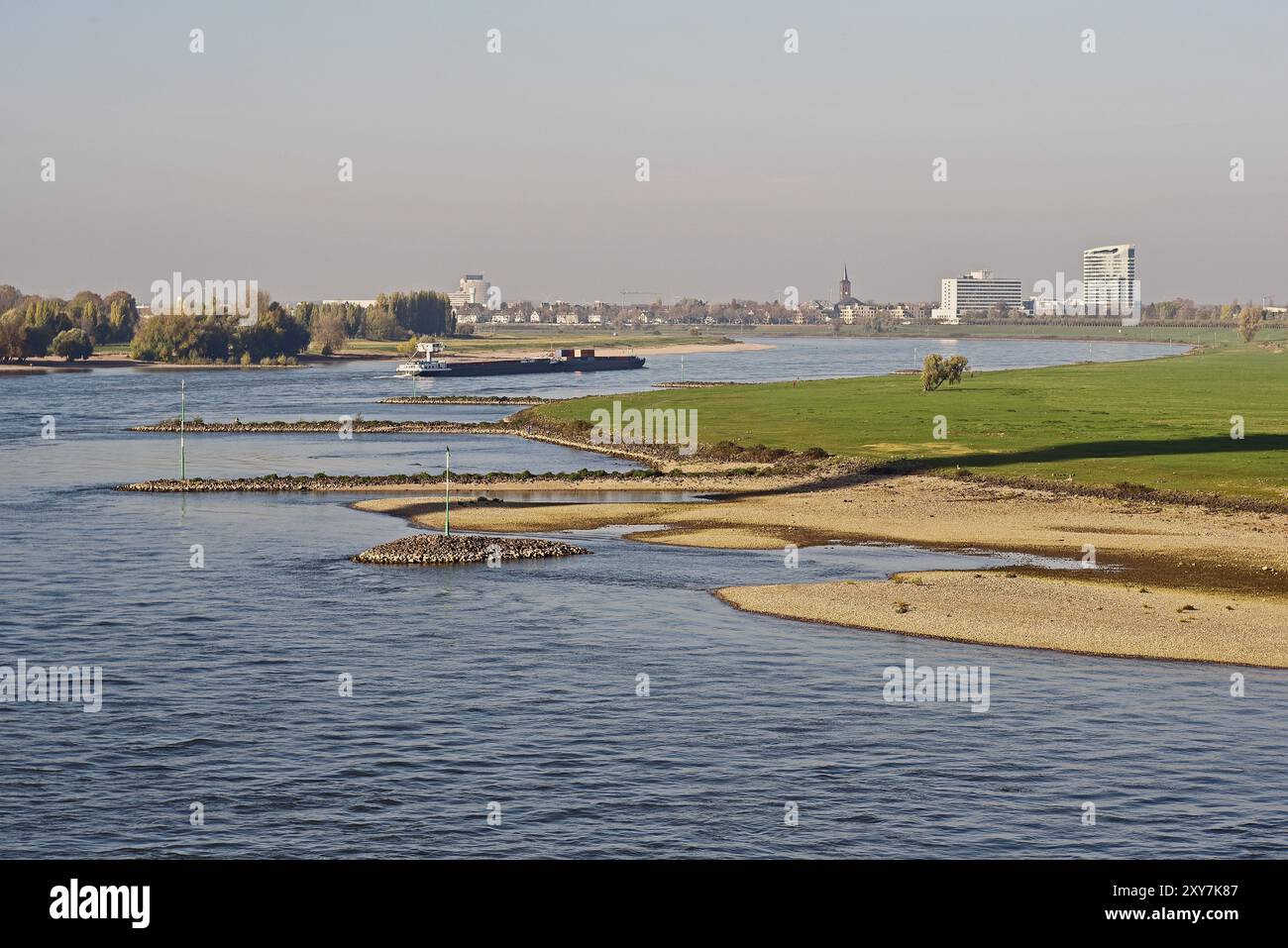 Neue wiesen hi-res stock photography and images - Alamy